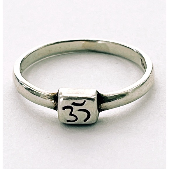 Satya Jewelry | Jewelry | Satya 925 Silver Om Symbol Ring | Poshmark